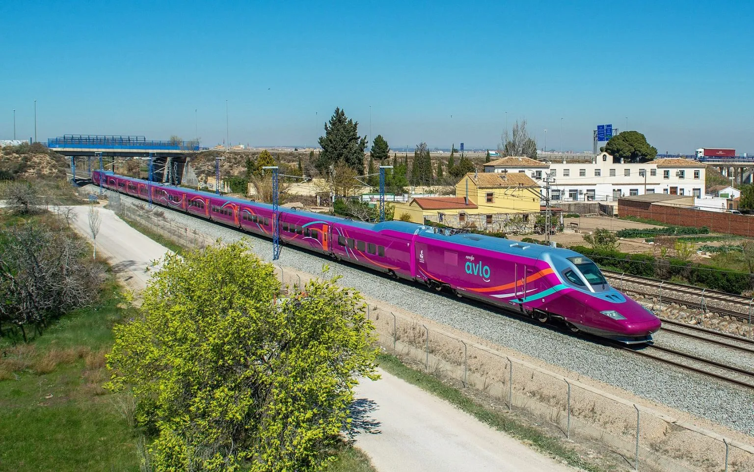 Renfe’s Avlo Reviewed: Is This Cheap High Speed Train Worthwhile for ...